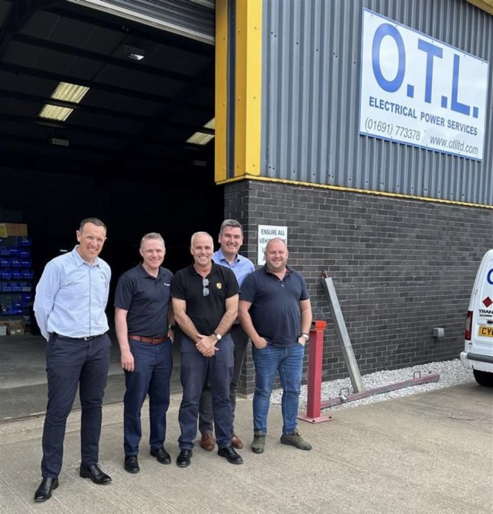 Ipsum Acquires Electrical Engineering Specialist OTL - UKSTT